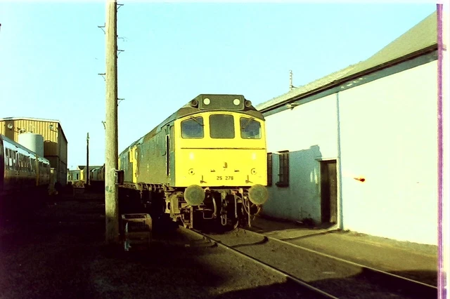 35MM RAILWAY COLOUR Negative Class 25 278 on Ayr depot £1.95 - PicClick UK