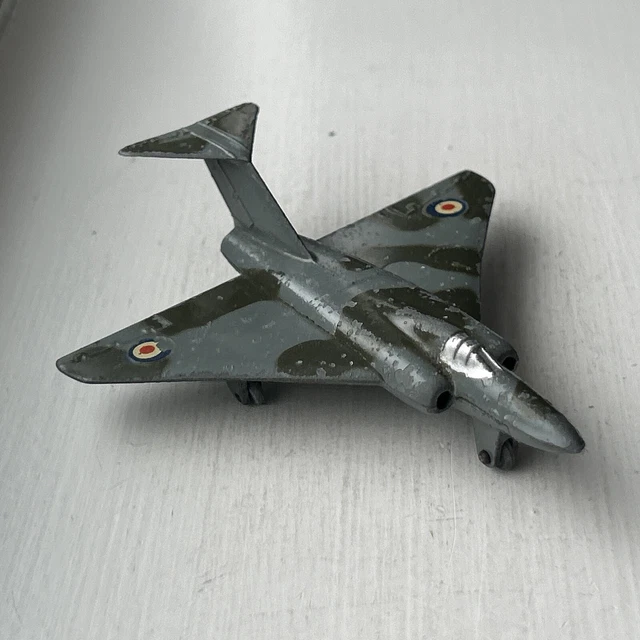 DINKY TOYS GLOSTER JAVELIN No.735 RAF INTERCEPTOR AIRCRAFT 1:200 ...