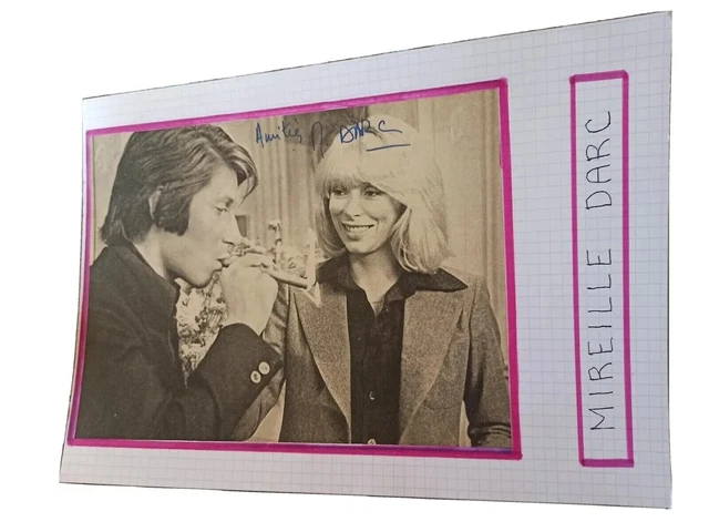AUTOGRAPHE DE MIREILLE DARC SUR COUPURE DE PRESSE COLLÉE SUR BRISTOL 21 x 29,7cm EUR 10,00 ...