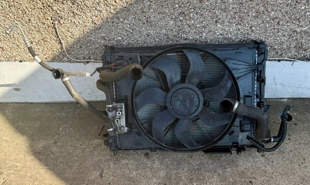 MERCEDES C CLASS W205 Radiator Pack Complete Auto Genuine (R3) £349.99 ...