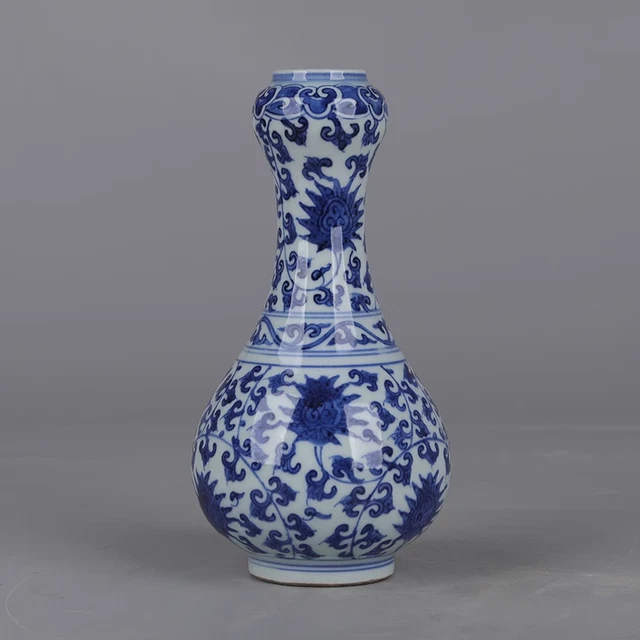 DELICATE CHINESE HAND Painting Blue White Porcelain Flowers Plants Vase ...