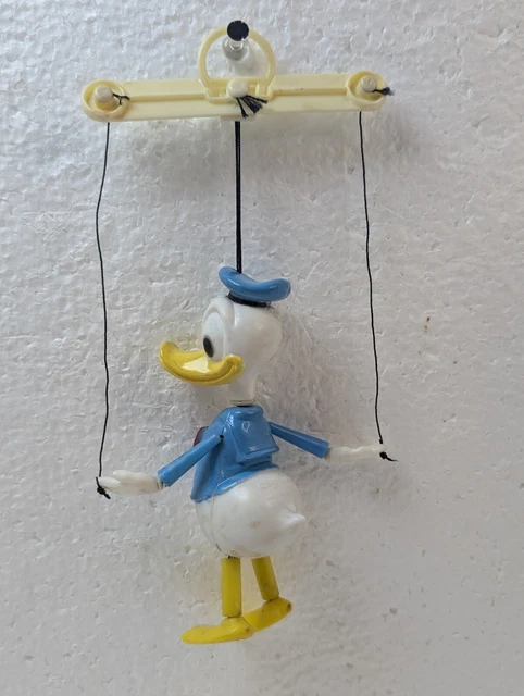 VINTAGE WALT DISNEY Donald Duck Marionette String Puppet Plastic $24.99 ...