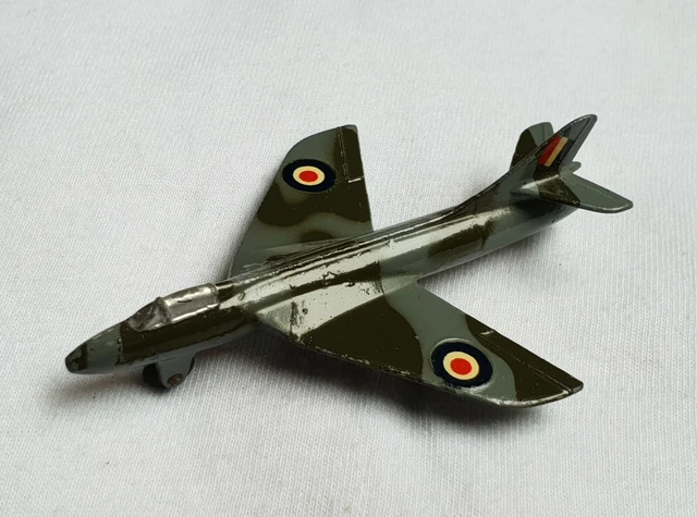 REDUCED! DINKY 736 Hawker Hunter 1955-63 MNB (Mint no Box) A+/Nb £12.99 ...
