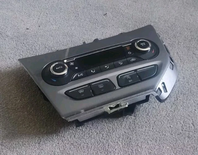 GENUINE FORD FOCUS MK3 Digital Climate Control Panel BM5T-18C612-CL £24 ...