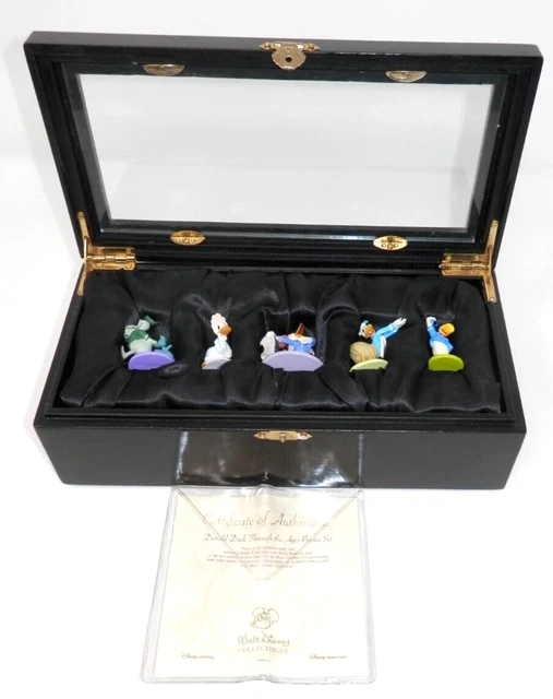 DISNEY DONALD DUCK Through The Ages Pewter Set - LE 1000 Figurines 70th ... DISNEY DONALD DUCK Through The Ages Pewter Set - LE 1000 Figurines 70th ...
