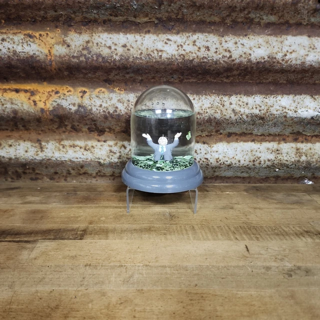 VINTAGE ENESCO 1985 John Jonik Snow Globe Strike It RICH NY Money Globe ...