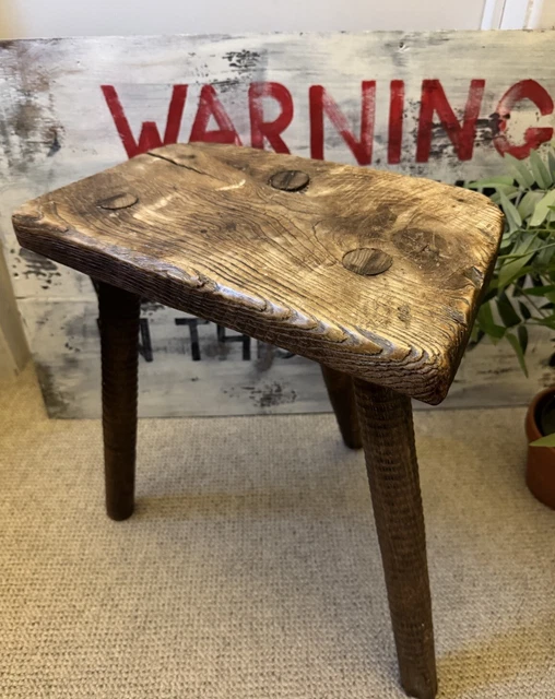 ANTIQUE 18TH CENTURY ? Ash milking stool rustic 3 leg folk art ...
