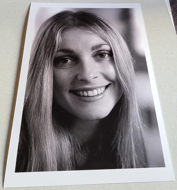 SCHAUSPIELERIN SHARON TATE Film-Star-Foto im Format ca. 13 x 19 cm #8203 EUR 4,90 - PicClick DE