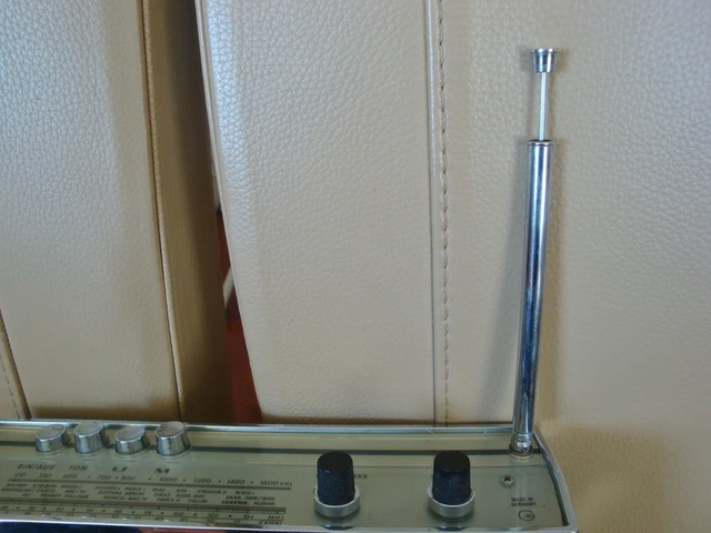 VINTAGE GRUNDIG RECORD-BOY 206 Transistor Portable FM-AM Radio 1965 EUR ...