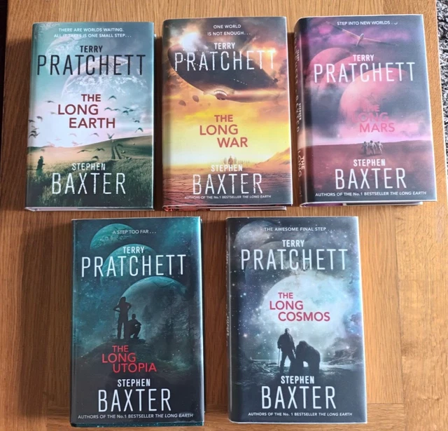 TERRY PRATCHETT & Stephen Baxter The Long Earth Series Books 1-5 Hardbacks 1/1 + EUR 35,37 ...