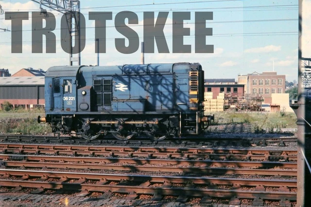 35MM SLIDE BR British Railways Diesel Loco Class 08 08221 Rugby 1977 ...