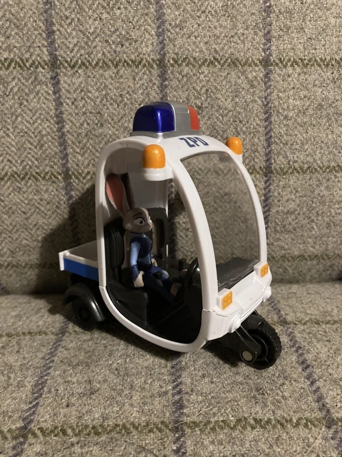 DISNEY ZOOTOPIA/ ZOOTROPOLIS Judy Hopps Meter Maid Car (Tomy) £8.99 ...