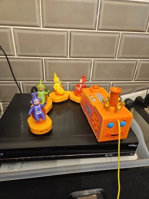 TELETUBBIES PULL ALONG Tubby Custard Toy Train With Sound & Lights £3. ...