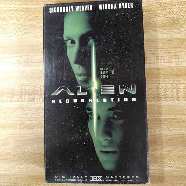 ALIEN RESURRECTION VHS 1997 Sigourney Weaver Winona Rider Jeunet Sci-Fi ...