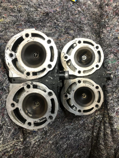 YAMAHA RD500 RD500LC YPVS Cylinder Heads Front And Rear Pair £414.68 ...