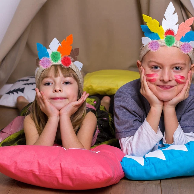 200 PCS POLYESTER Puff Balls Fuzzy Pompom Craft Materials for Kids $24. ...