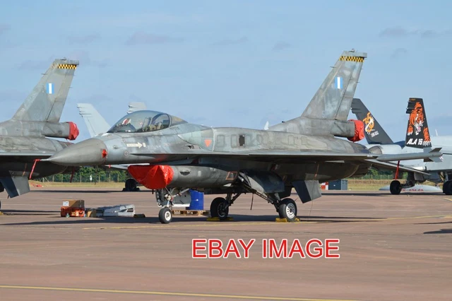 PHOTO LOCKHEED Martin F-16C Block 52 Fighting Falcon 519 C/N Xk-20 ...