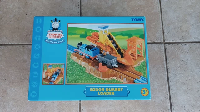 THOMAS TRACKMASTER SODOR Quarry Loader Set. With Build Instructions/Box ...