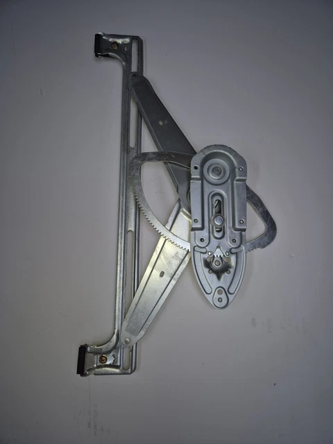 VOLVO S40 & V50 Window Regulator Front Right Driver Side 2004-2012 £19. ...