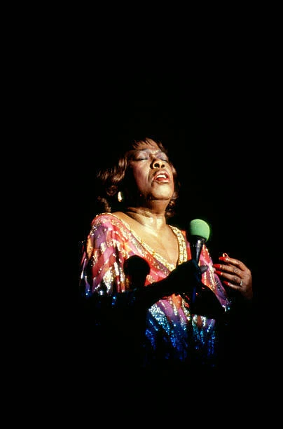 JAZZ SINGER SARAH Vaughan Performs Live 1980s OLD MUSIC SINGER PHOTO 2 ...