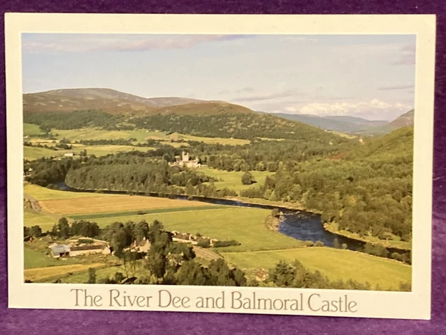 SCOTLAND THE RIVER Dee and Balmoral Castle 26525 - unposted EUR 4,27 ...