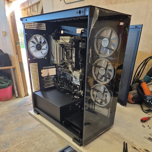 LIAN LI BLACK Prism Case, ASRock LGA 1700 Intel Z790 PRO RS WiFi gaming ...