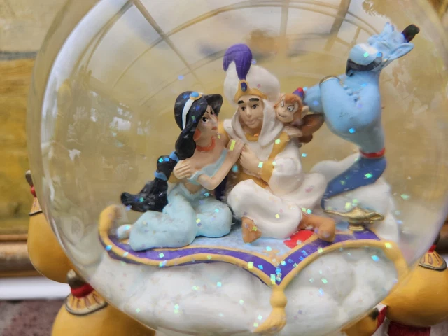 DISNEY ALADDIN MUSICAL Jumbo Snow Globe A Whole New World Working ...