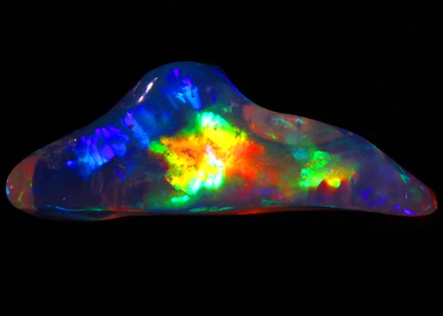 1.65CTS_EXCELLENT RARE SHAPE_100 % Natural Untreated Multi-Color Play ...