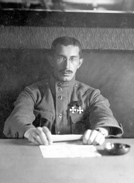 RUSSIAN SOLDIER GENERAL Verkhovsky 1917 OLD PHOTO $9.00 - PicClick AU
