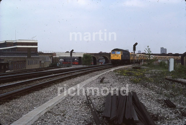 LONGHEDGE JUNCTION CLASS 47 47257 28.4.82 Kodachrome 35mm Slide RN427 £ ...