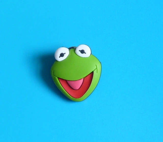 THE MUPPETS CHARACTER Kermit the Frog rubber stud pin badge charity £2. ...