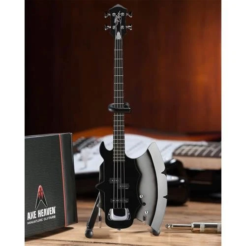 AXE HEAVEN: GS332 Gene Simmons Kiss Signature Blood Ax £48.49 - PicClick UK