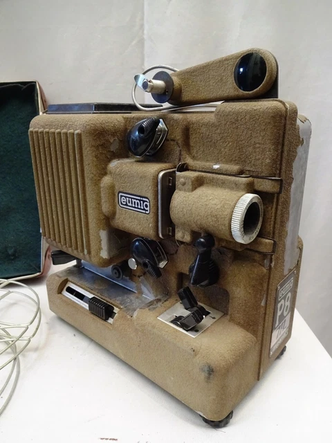 VINTAGE IN METALLO Corpo Eumig P8M 8Mm Cine Film Proiettore Con ...