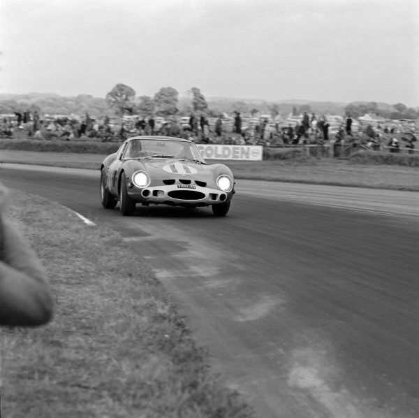 GRAHAM HILL, JOHN Coombs Ferrari 250 GTO 1963 Sports Car Motor Racing ...