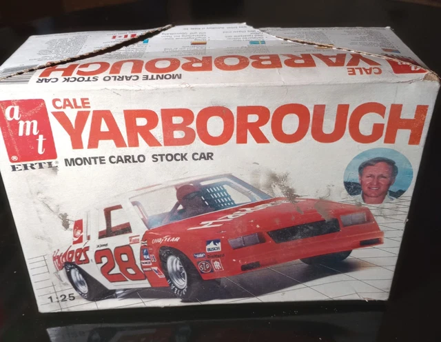 AMT ERTL CALE Yarborough Monte Carlo Stock Car Model Kit 1/25 Scale ...