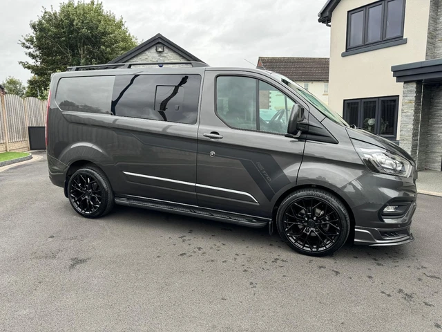 2023/23 FORD TRANSIT Custom Limited Rs Edition 170Ps Swb Crew Van "No ...