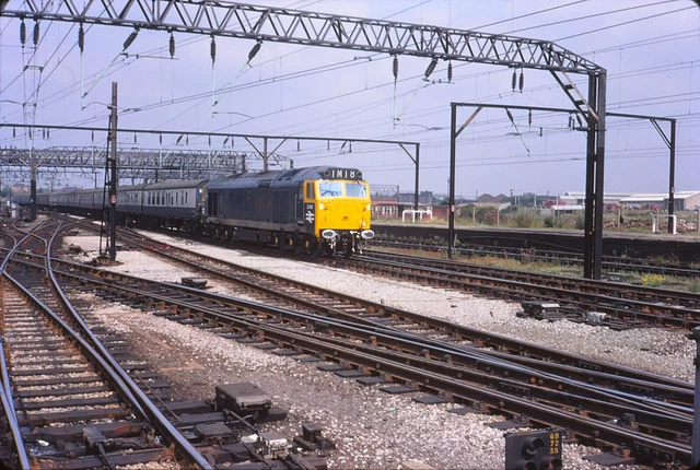 ORIGINAL SLIDE CLASS 50 Diesel D431 At Crewe On 27/07/68 £29.99 ...
