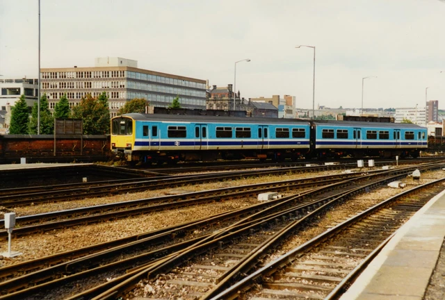 RAILWAY PHOTOGRAPH CLASS 150 150121 departs Sheffield for Grimsby Town ...