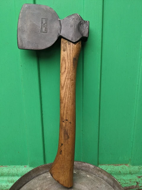 VINTAGE GILPIN CHIP Chop No1 Axe Hatchet Made In England £24.99 ...