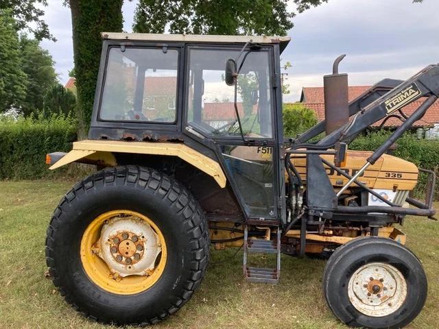 FORD 335 INDUSTRIAL Tractor with Trima Loader Pallet Tines & Bucket £ ...