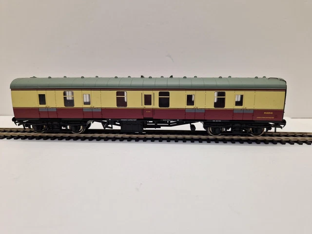BACHMANN 39-177 BR Mk1 Full Brake coach in crimson and cream £22.50 ...
