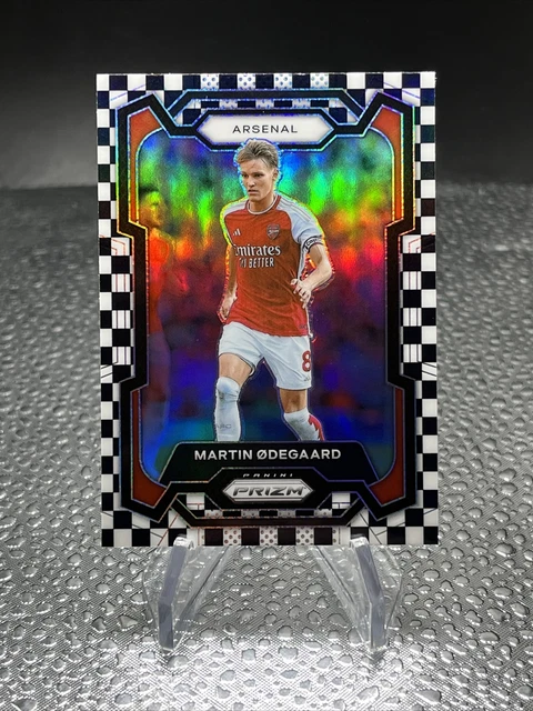 2023-24 PANINI PRIZM EPL Martin Odegaard noir blanc tableau à carreaux ... 2023-24 PANINI PRIZM EPL Martin Odegaard noir blanc tableau à carreaux ...