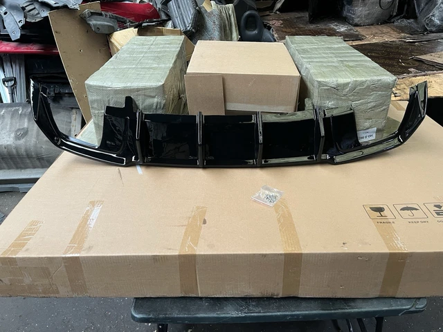 MAXTON STYLE REAR Diffuser V2 Seat Leon Cupra Estate Mk3.5 Gloss Black ...