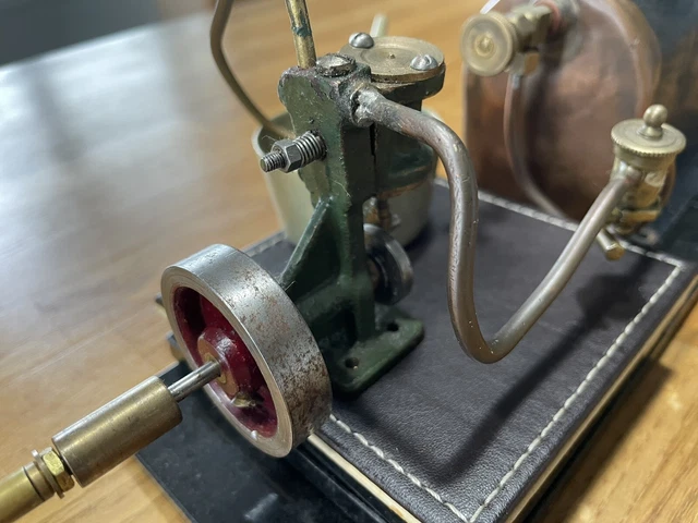 LIVE STEAM VERTICAL Marine Stationary Engine Scale Model Engineering ...