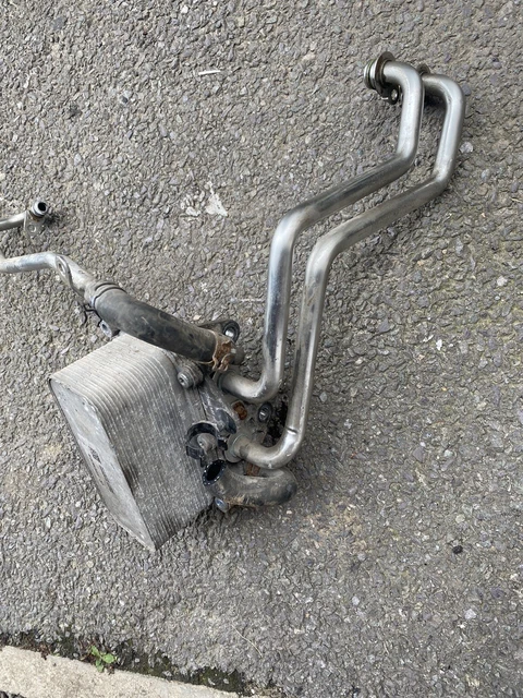 MERCEDES C300 W205 Oil Cooler With Pipes 274.920 A274 188 02 00 £50.00 ...