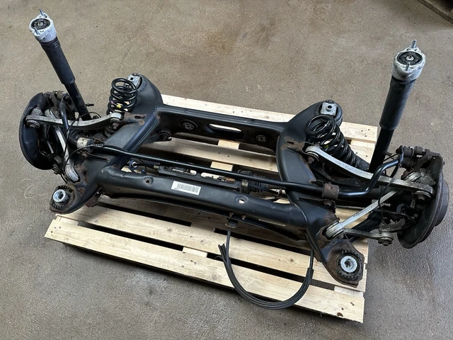 ORIG. MERCEDES C-KL. W204 W207 Hinterachse Achsträger A2043500141 EUR ...