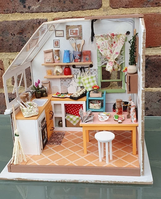 ROOM BOX DOLLS House Diorama with Furniture Accessories / Kitchen ...