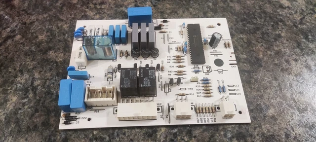 WHIRLPOOL AMERICAN FF Fridge Freezer control Board, From a S20D FSS10-A ...