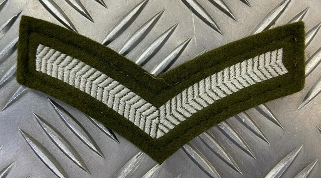 GENUINE BRITISH ARMY No2 Rang Stripe / Chevron / Badge / Patch Lance Corporal G1 EUR 9,41 ...