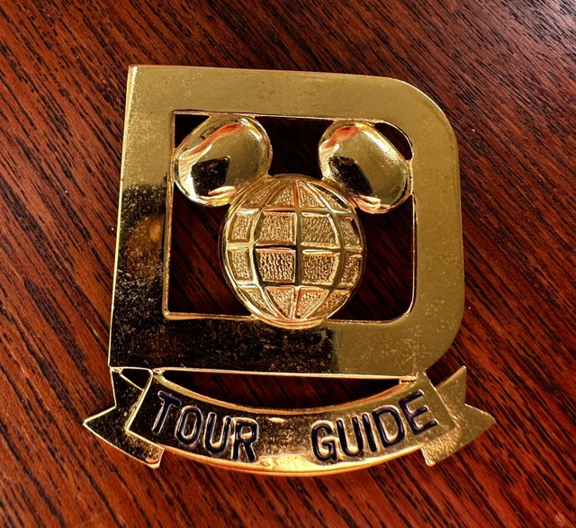 WALT DISNEY WORLD/DISNEYLAND Tour Guide gold metal cast badge pin 1980s ...